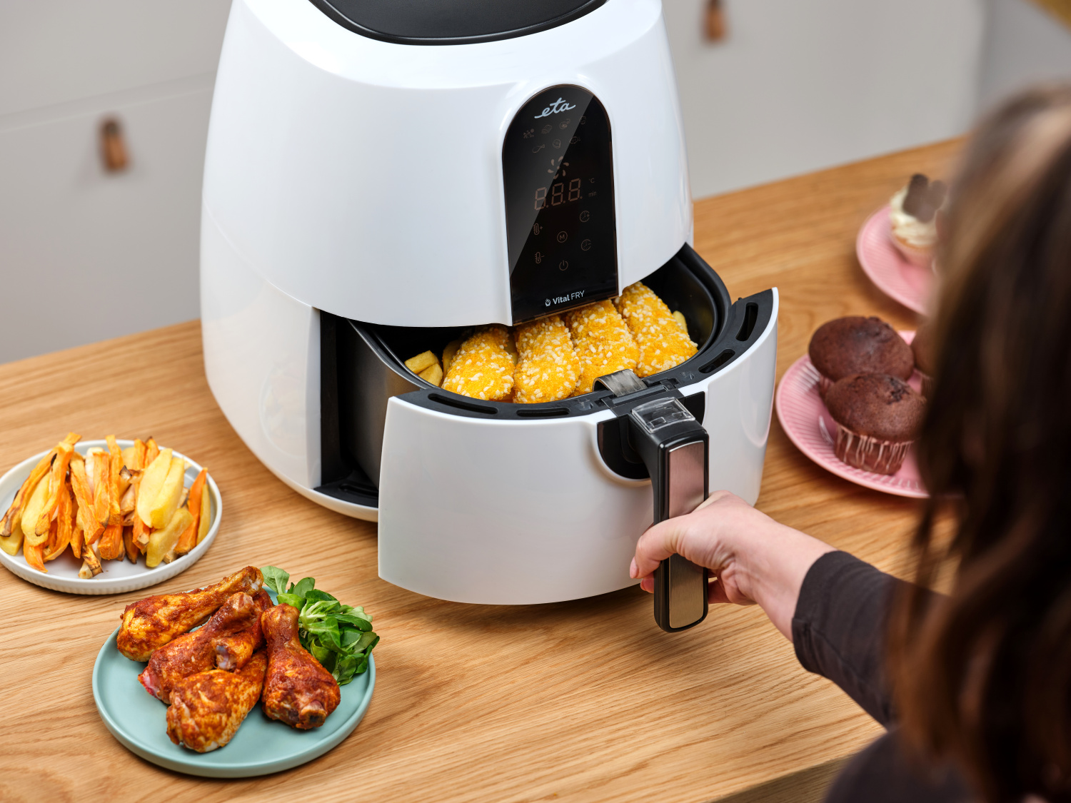 Fritéza horkovzdušná ETA Vital Fry 4172 90000 černá/bílá | Eshop ETA